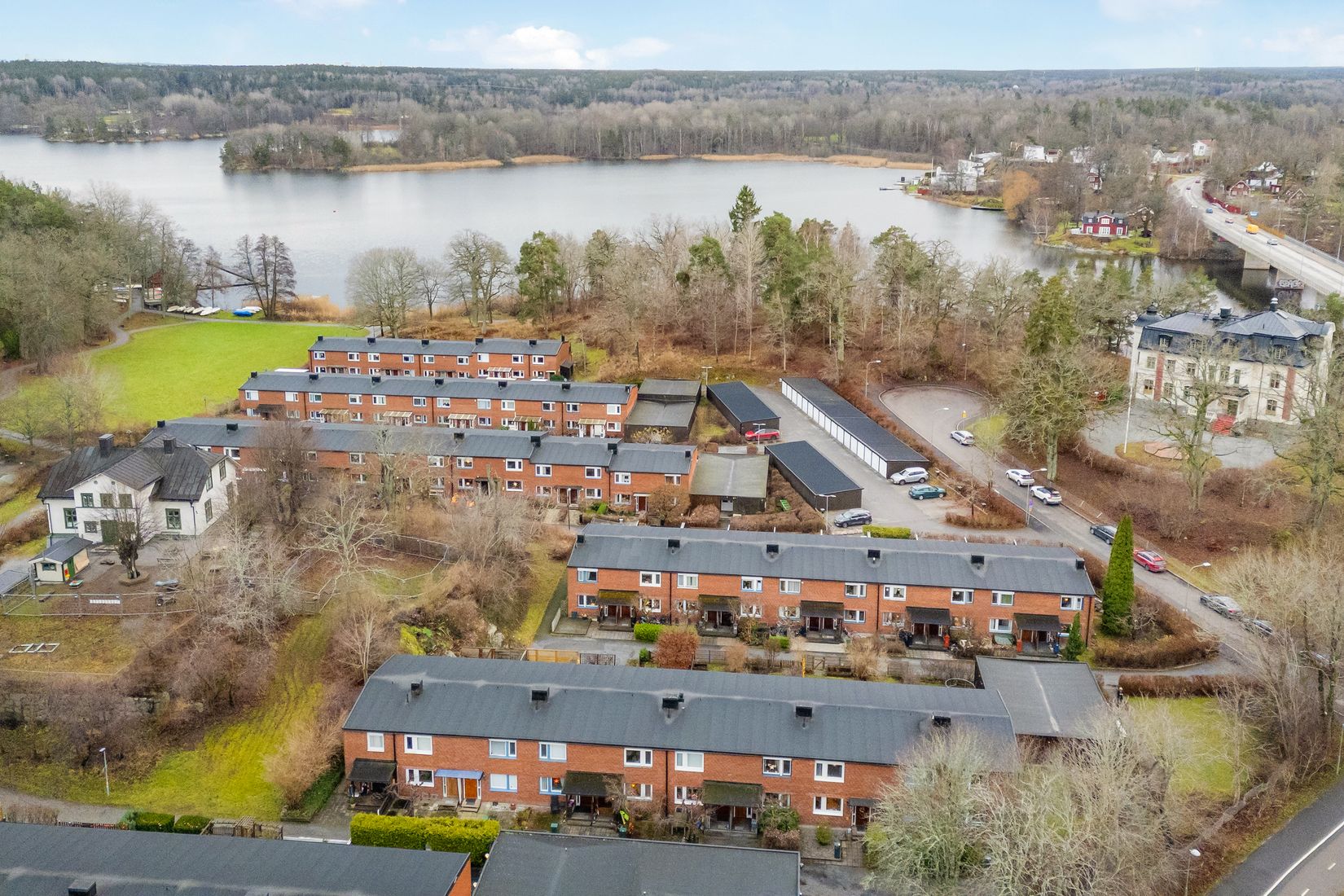 Gräsmarksgränd 11, Farsta strand, Stockholm - Radhus | Boneo